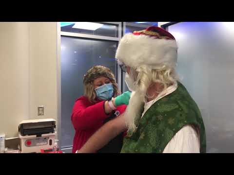 Santa protected by COVID-19 vaccine at St. Luke's Children's