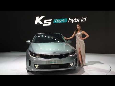 Busan Motor Show 2016 Kia K5 PHEV - YouTube