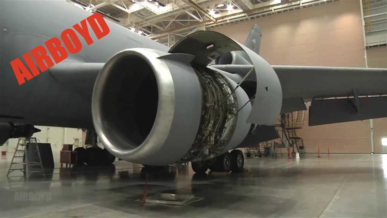 KC-10 Aircraft Maintenance - YouTube
