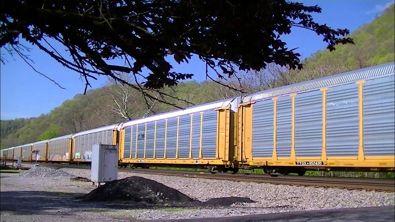 UP Power Trails on NS 27V Autorack Train - YouTube
