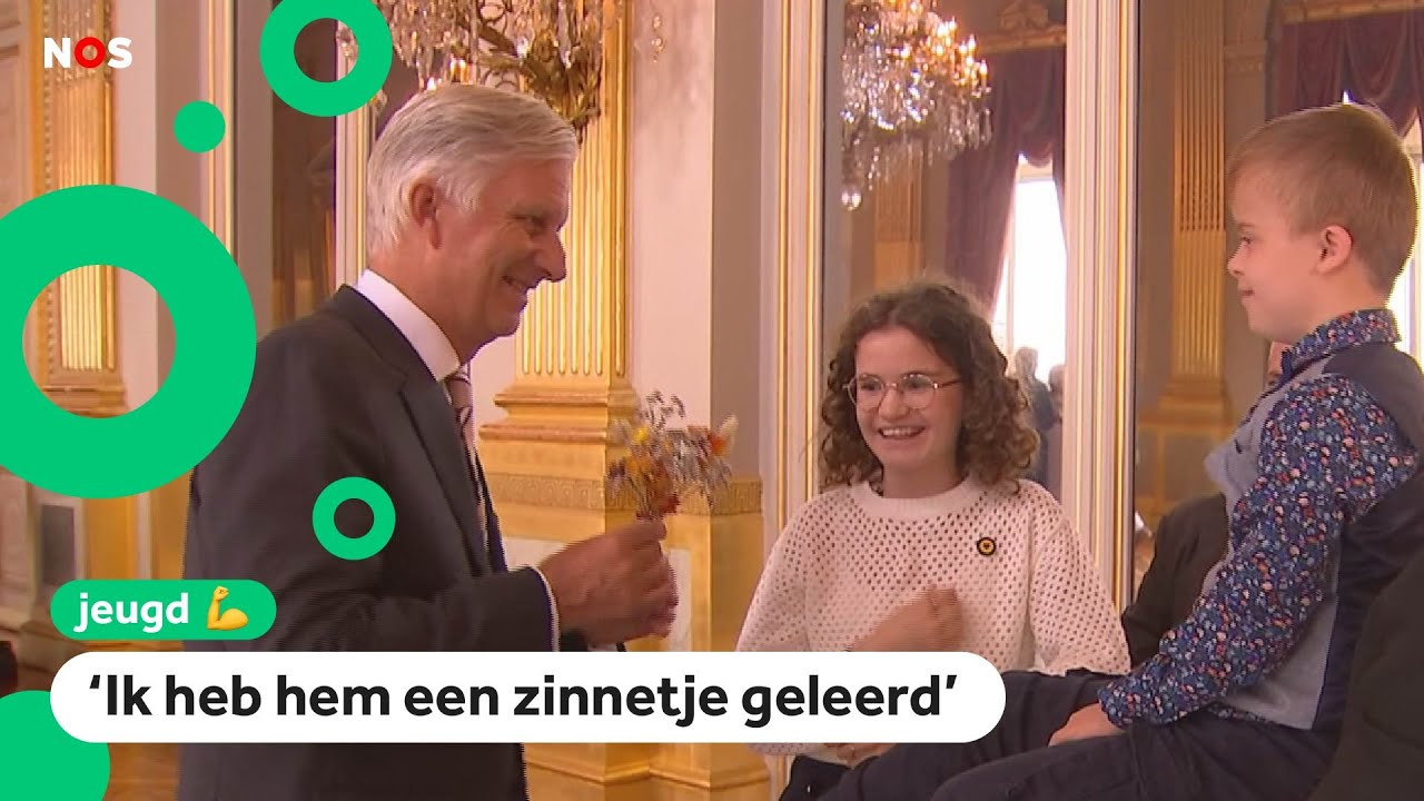 Lilith (13) en broertje praten met gebaren en mogen naar de koning ...