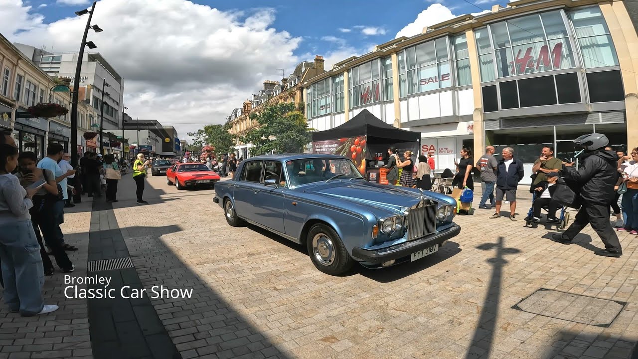 UK - Bromley Classic Car Show II - YouTube