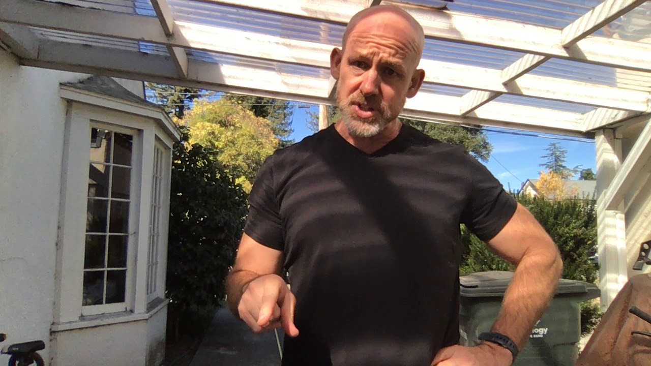 30 Foot Shuttle Run - YouTube