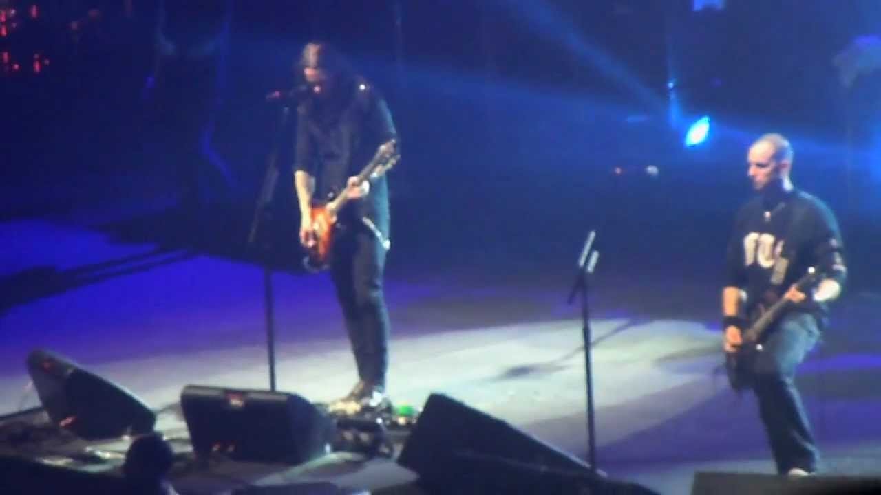 Alter Bridge - Black Bird - YouTube