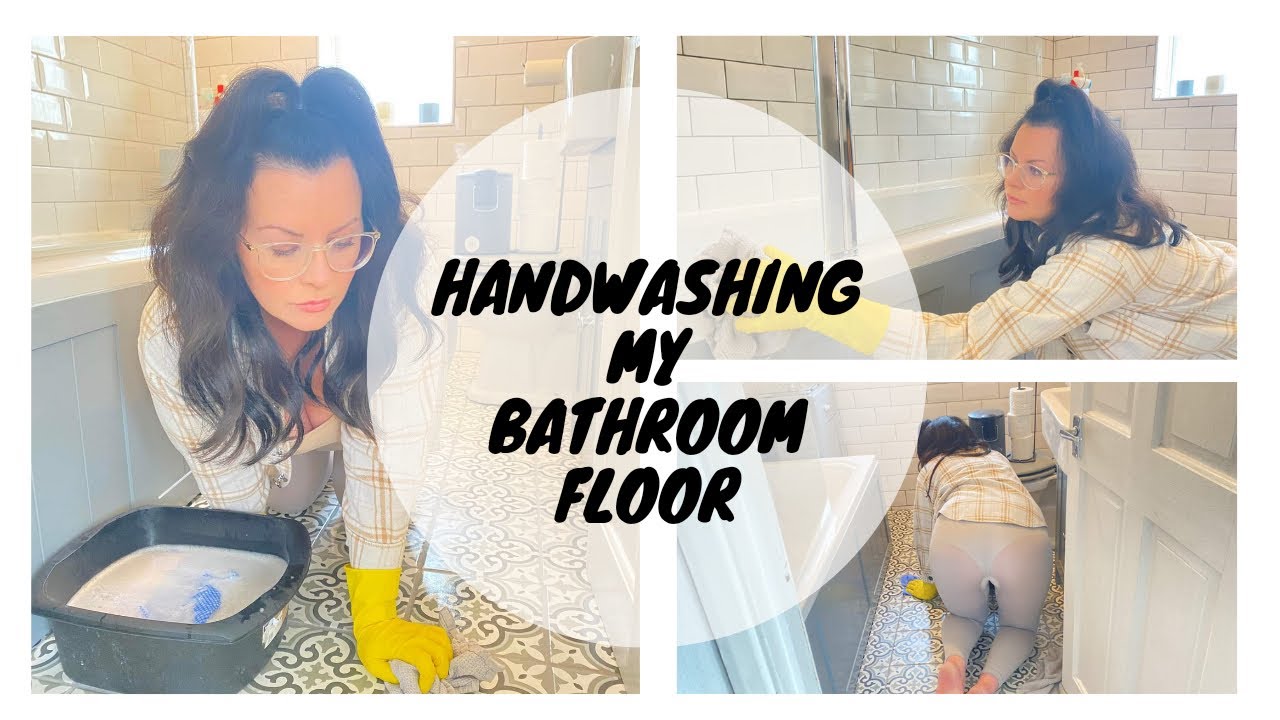 Clean With Me | Hand-wash Bathroom Floor | Kate Berry - YouTube