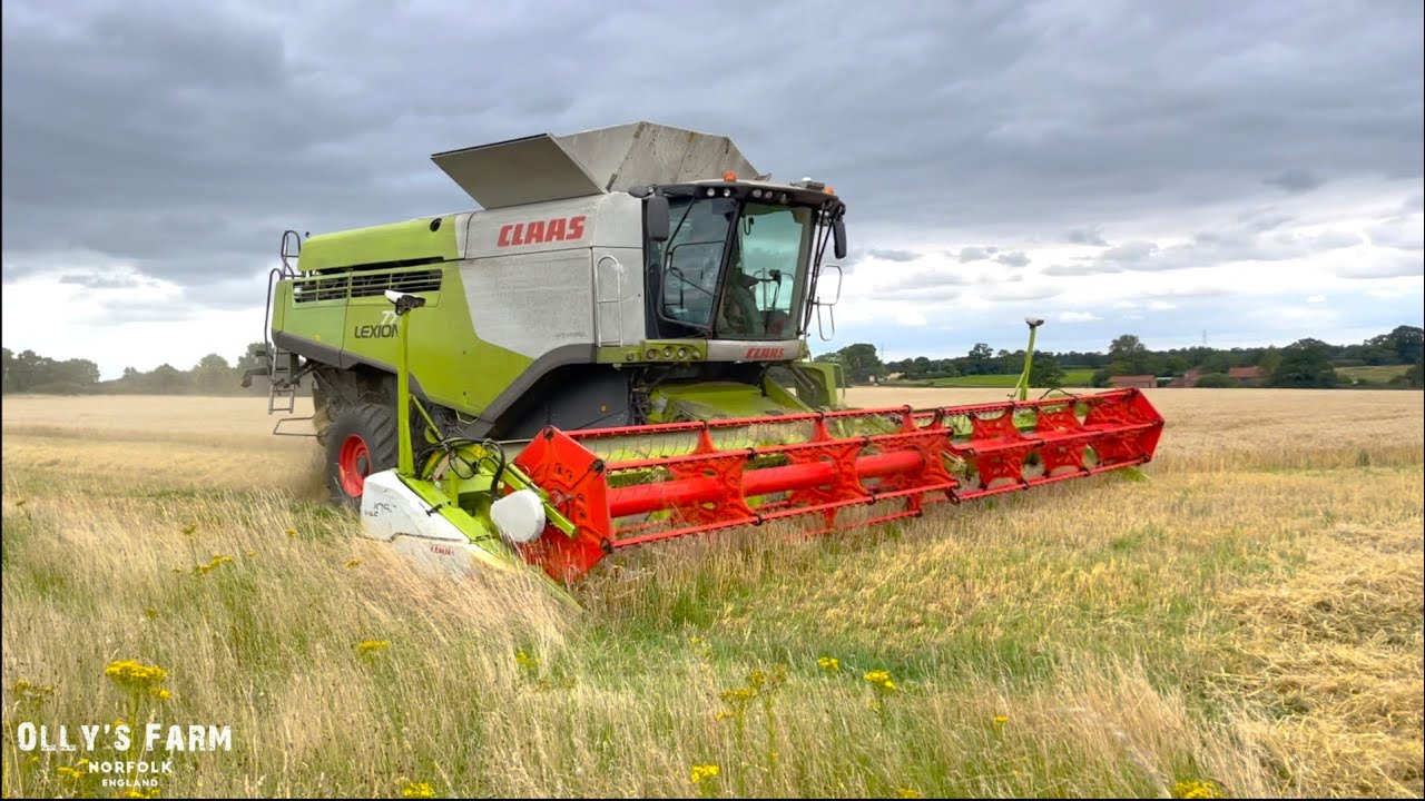 Harvest, Baler Work And The Return Of A Legend... Olly's Farm weekly ...
