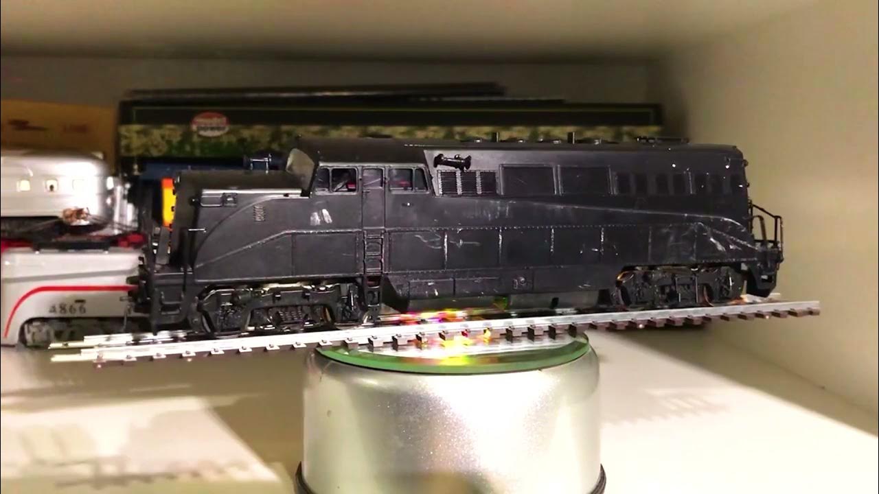 Life Like Locomotora EMD BL2 Diésel, Proto, Escala HO - YouTube