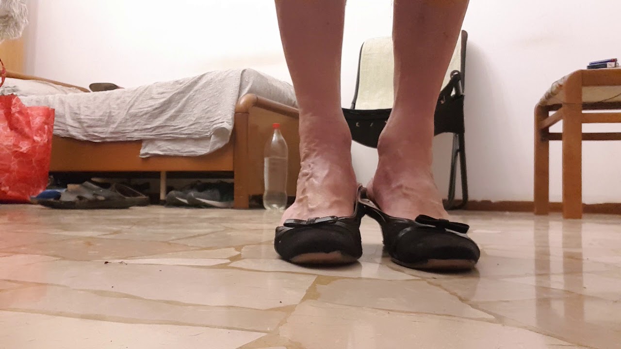 Abusing shoes - YouTube