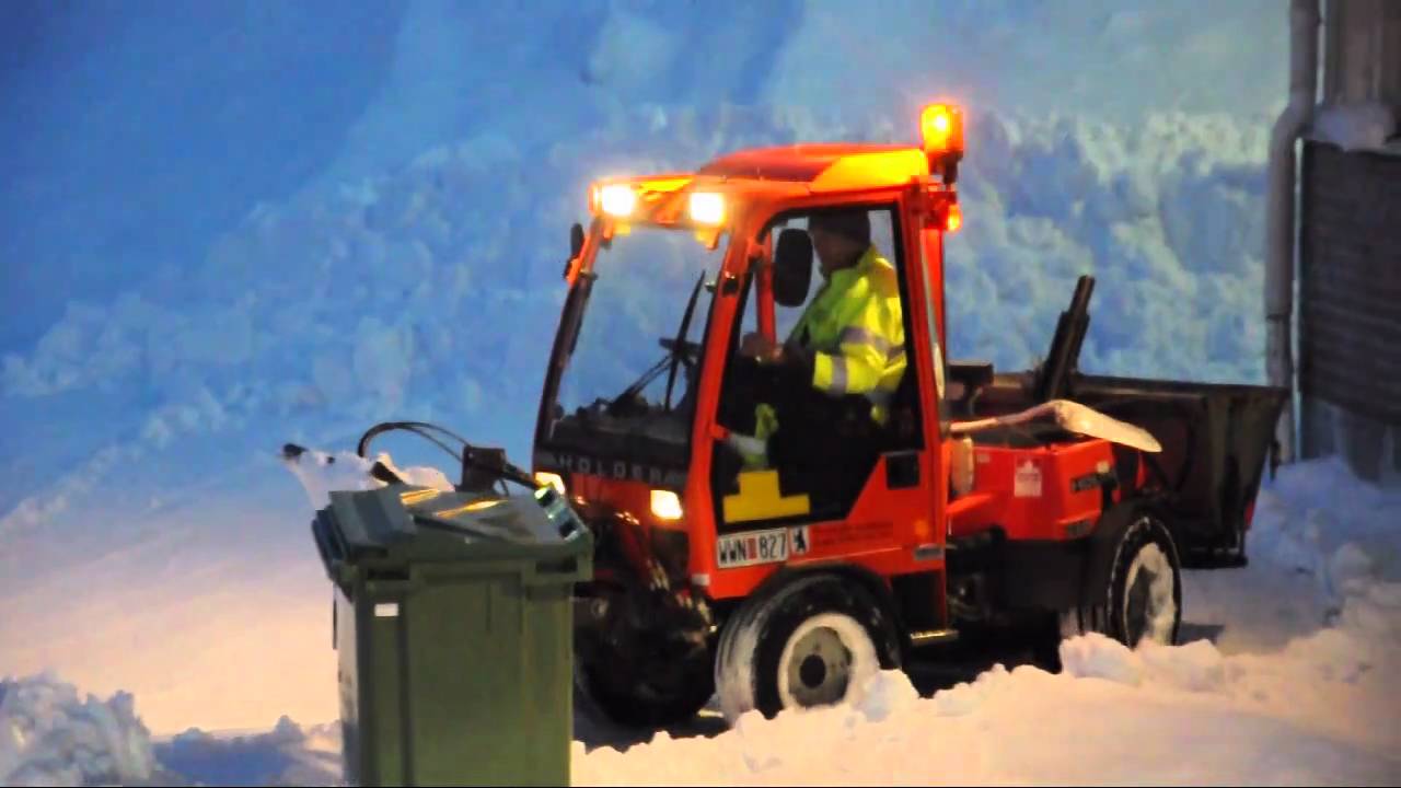 Holder C-Trac 2.42 - Volvo L70C - YouTube