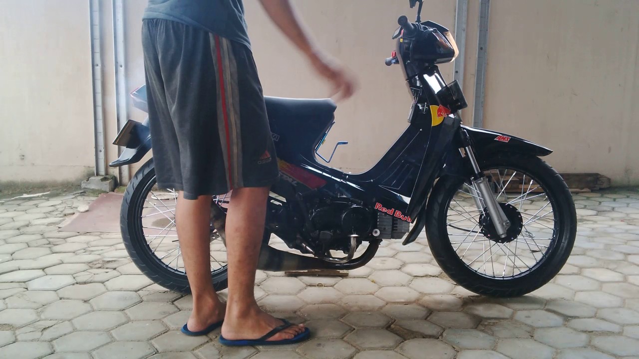 Suzuki Crystal - YouTube