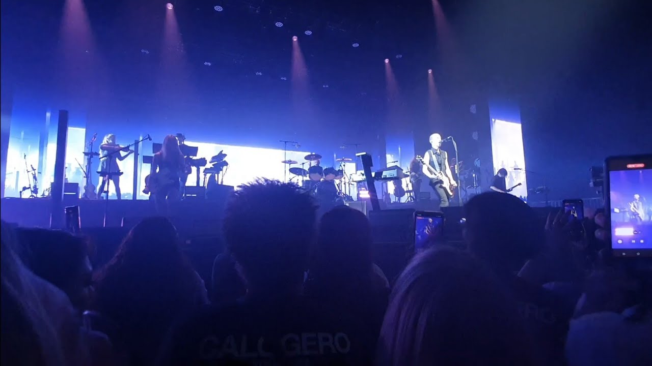 Calogero - 🍎 Pomme C - Gayant Expo Douai le 23-04-2024 - YouTube