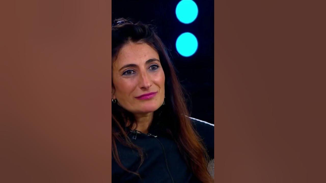 მაკა შალიკაშვილი ბანკეტზე მამაჩემის შარვალ კოსტიუმი მეცვა Shorts