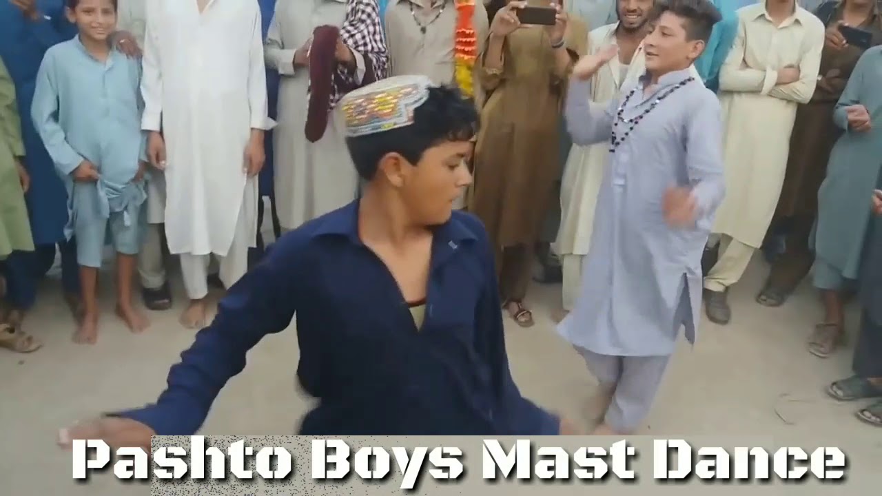 Pashto Little Boys Mast Dance 2019 // Pashto Mast boys dance - YouTube