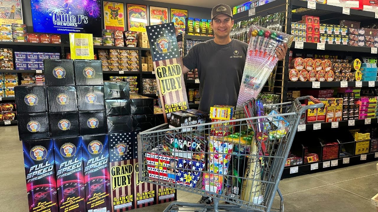 Budget Firework Shopping! (Little J's Fireworks) - YouTube