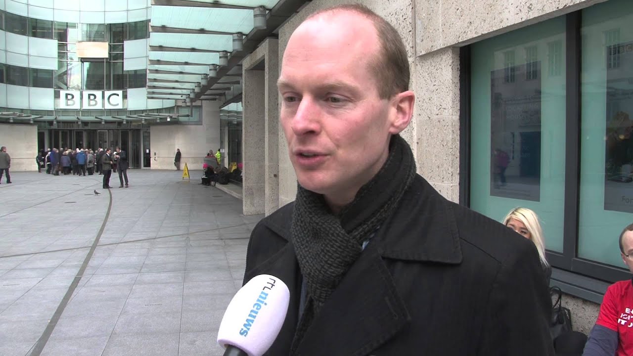 Mars One bedenker Bas Lansdorp over financiering - YouTube