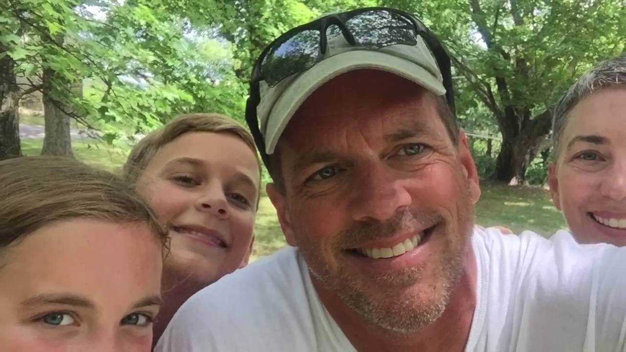 The Pattersons On The Loose - YouTube