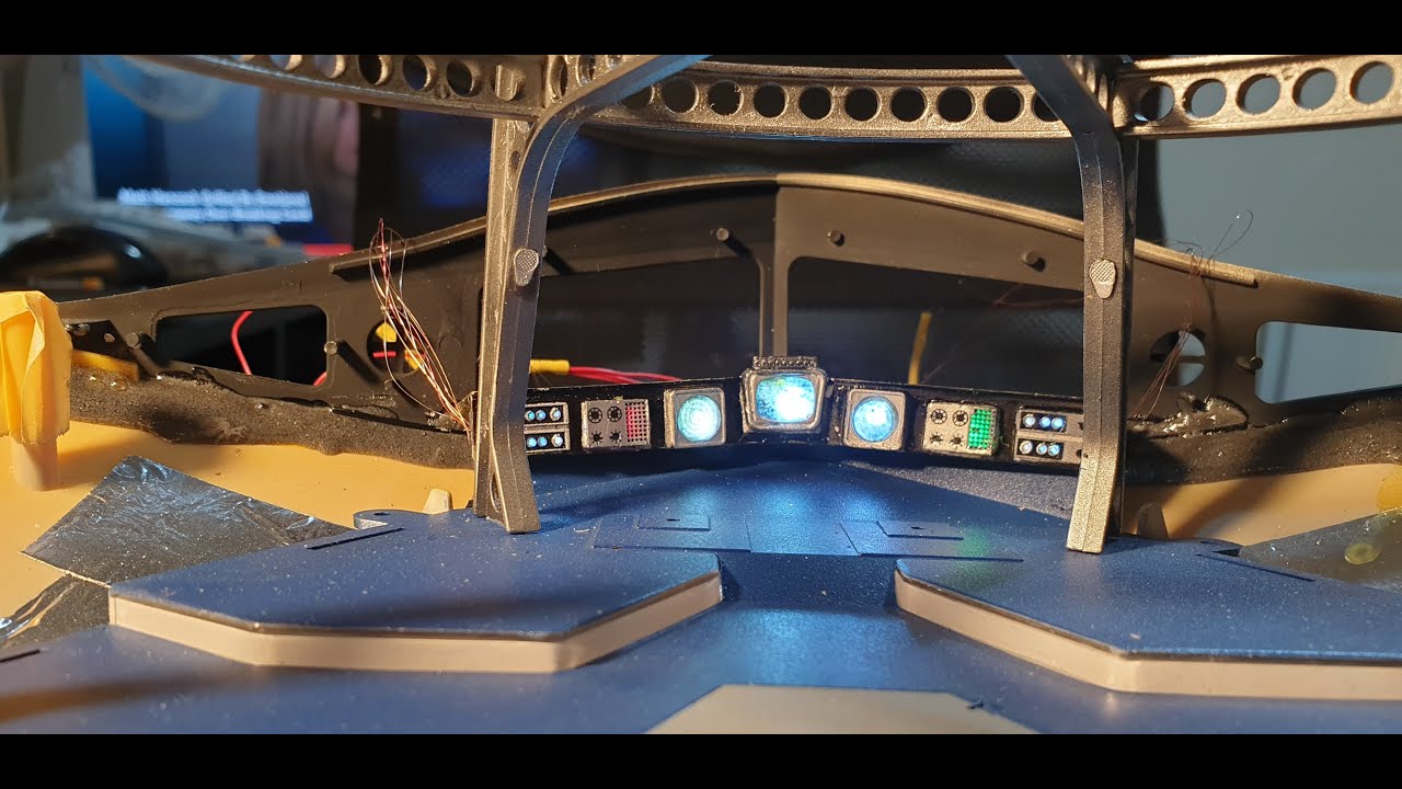 Moebius 1/32 Flying Sub part 6 #hobbylinkinternational #2023 TV and ...