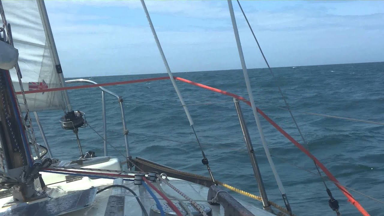 Tarragon - Snapdragon 21 - crossing Cardigan Bay - YouTube