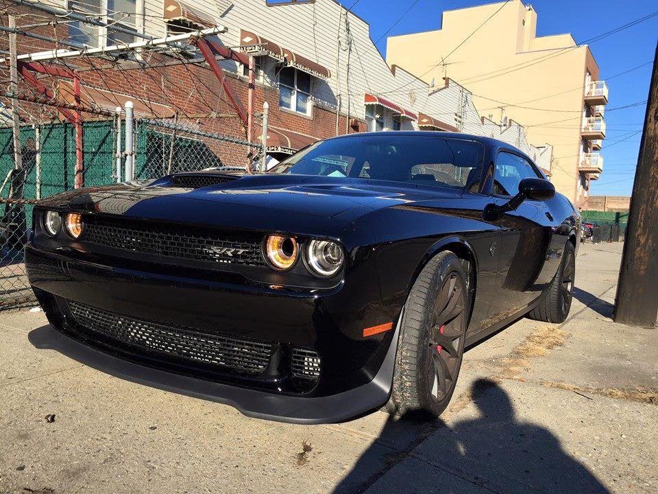 DODGE CHALLENGER SRT HELLCAT: RAISING HELL IN BROOKLYN - YouTube