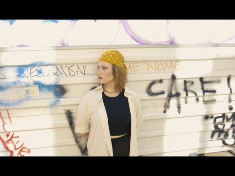 Çisil Egeli - Zaman Lazım (Official Video)