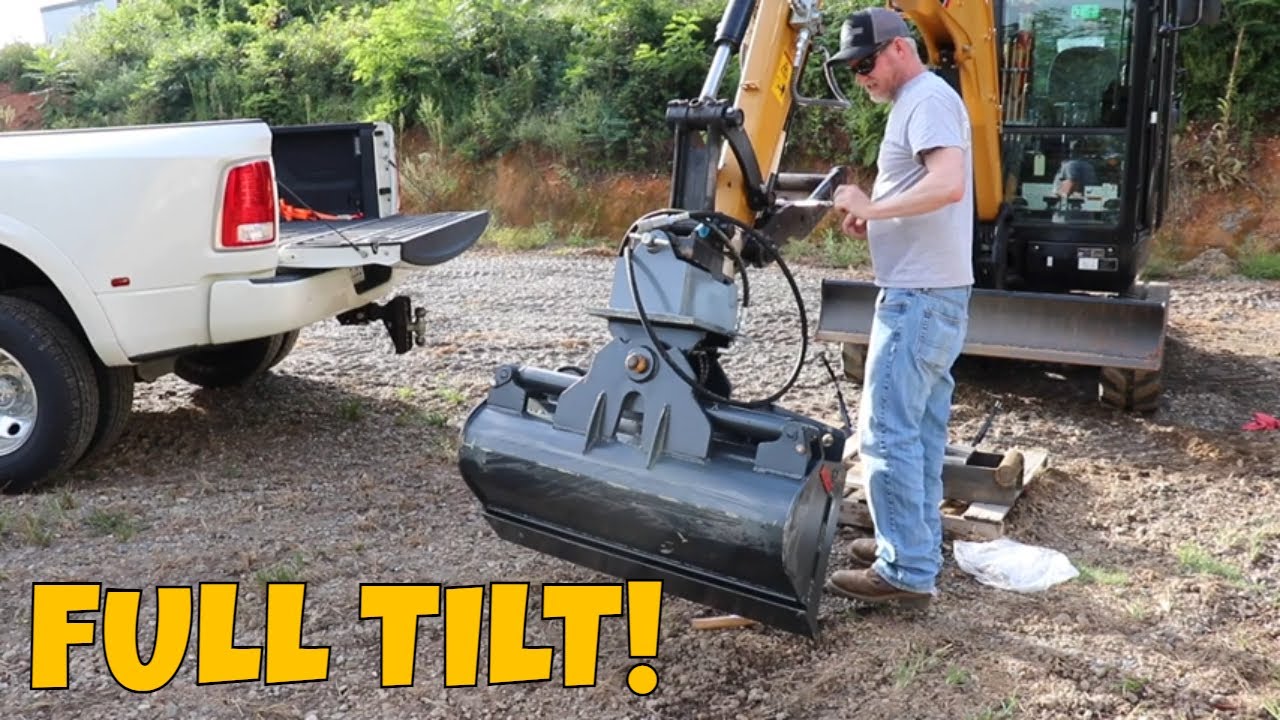 Installing a tilt bucket on the Mini Excavator - YouTube