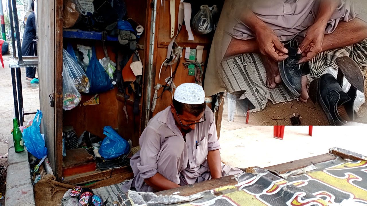 Roadside Cobbler Mending Shoes Skill | How Cobbler Mend Shoes | Cobbler ...
