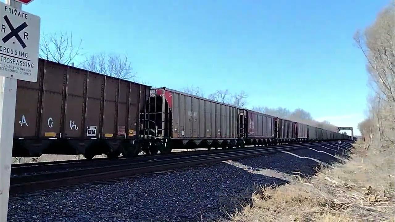 UP local grain east EMD 546 ITL / coal train east GE 8248 ITL - YouTube