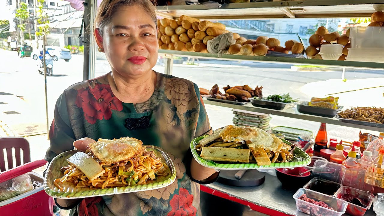 Street Food Paradise: Father’s Legendary Lort Cha in Phnom Penh - YouTube