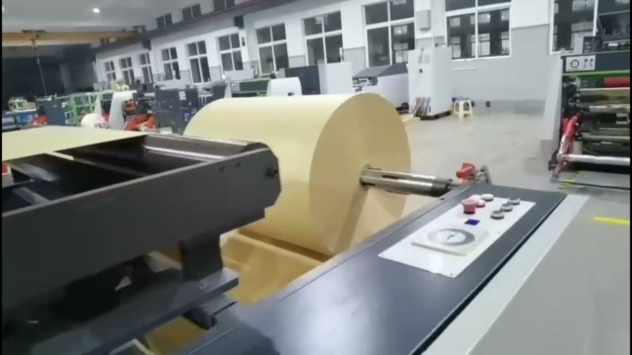 Full Automatic Twisted Handle Paper Bag Making Machine - YouTube