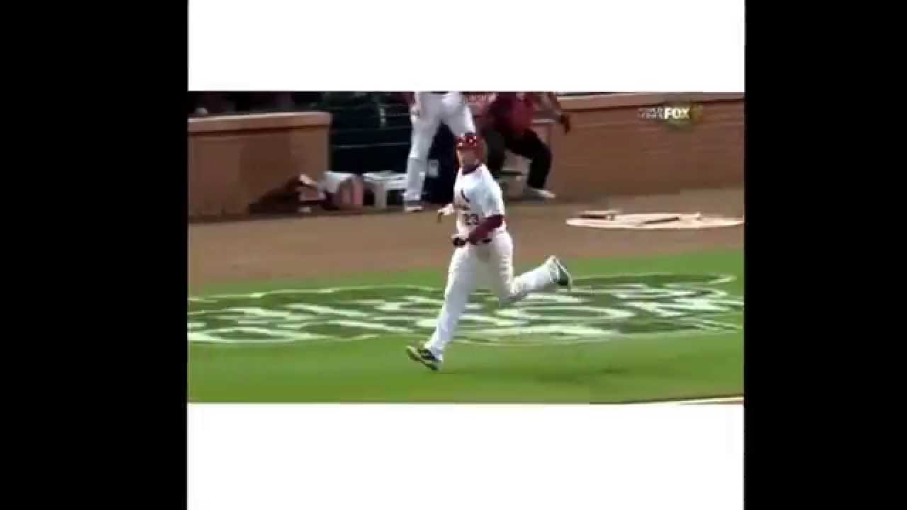 David Freese walk off homerun in the heartbreaking game 6 of the 2011 ...