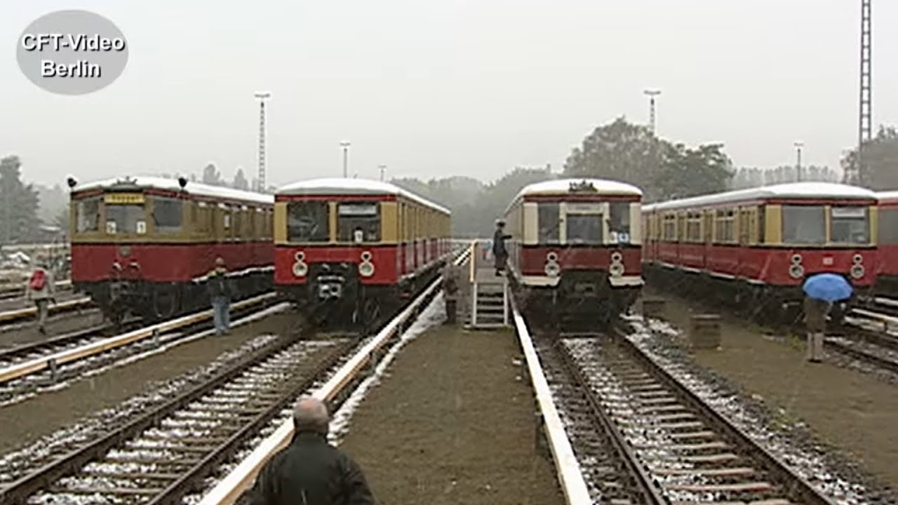 Berliner S-Bahn: alte Züge in Erkner live erleben - YouTube