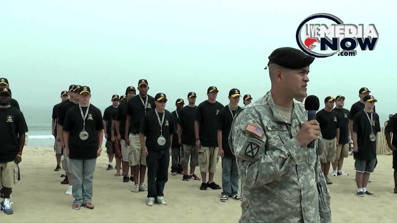 Army Recruits Swearing In Ceremony & Interview OC Airshow - YouTube