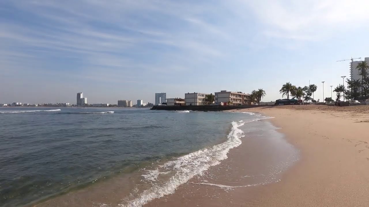 Caminando por playa Los pinos en Mazatlán - Playa en Mazatlán - YouTube
