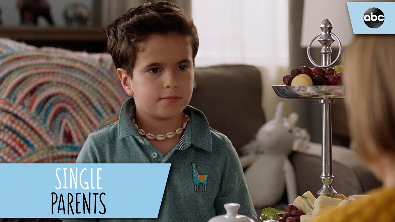 Graham Is a Player - Single Parents - YouTube