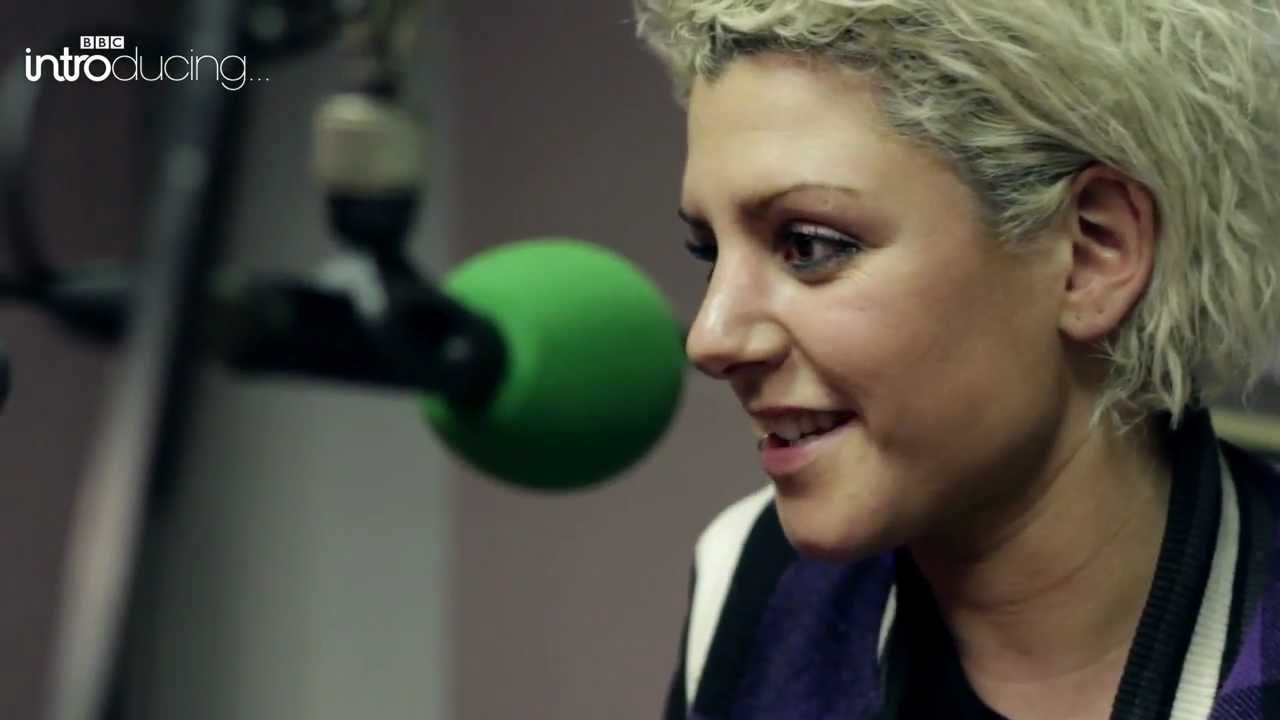 Christina Novelli at BBC Introducing - YouTube