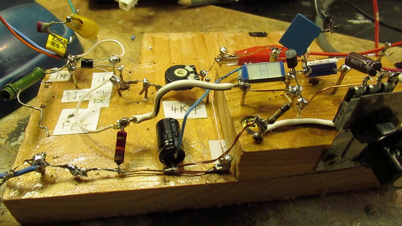 Receiving around 2-3 MHz with the very basic 2 transistor AM radio (4 ...