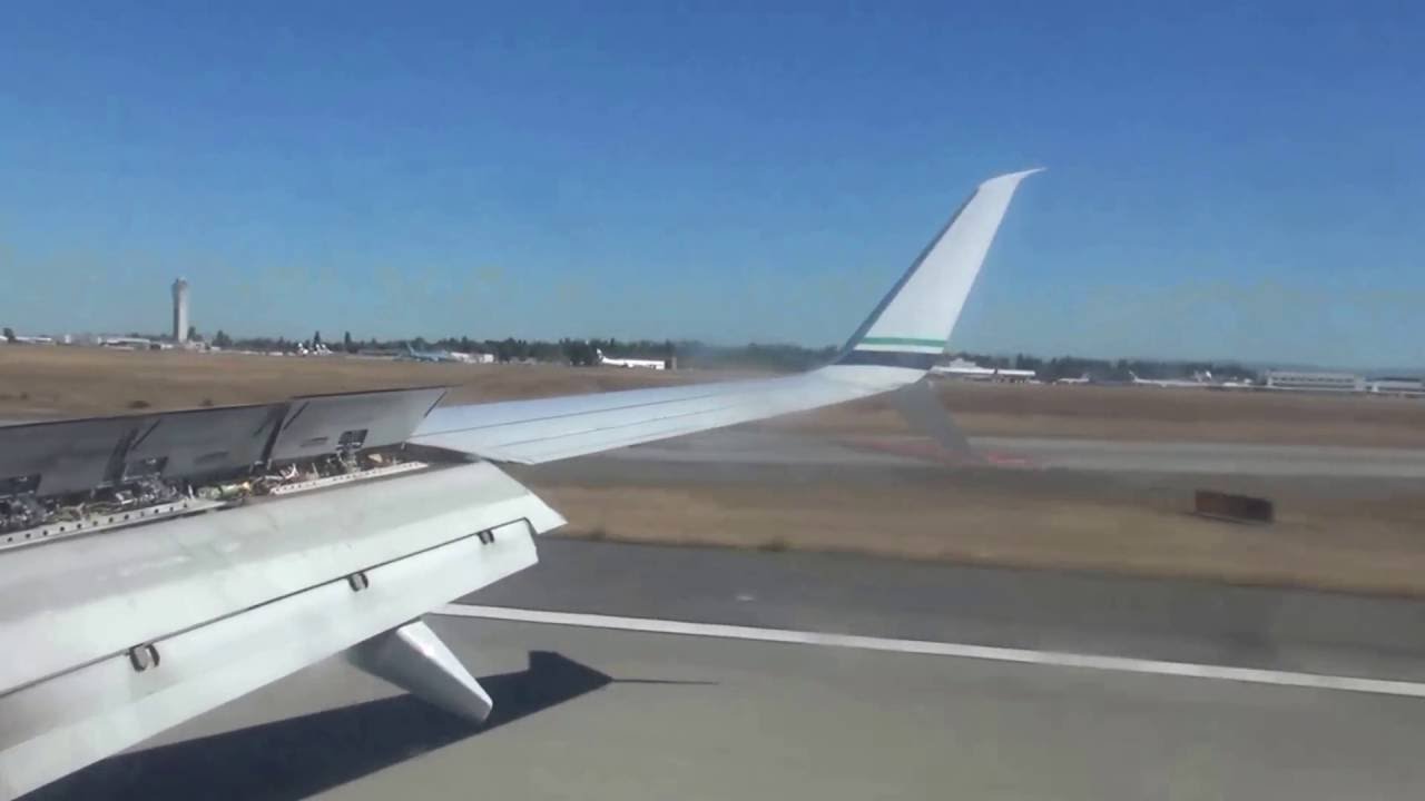 Alaska Airlines Flight AS96 Anchorage to Seattle (737 with split ...