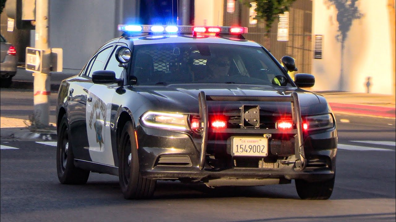 *YELP* CHP Chargers Responding Code 3 w SMCSO! - YouTube