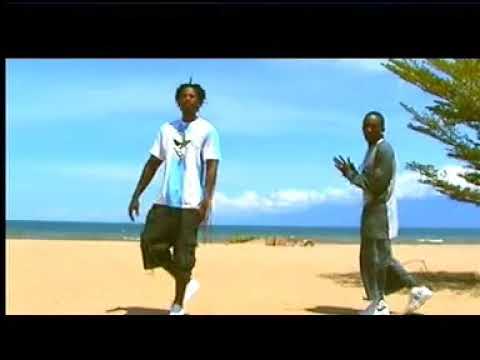 FARIOUS AND UNCLE CRAZY:URI TROP SEXY