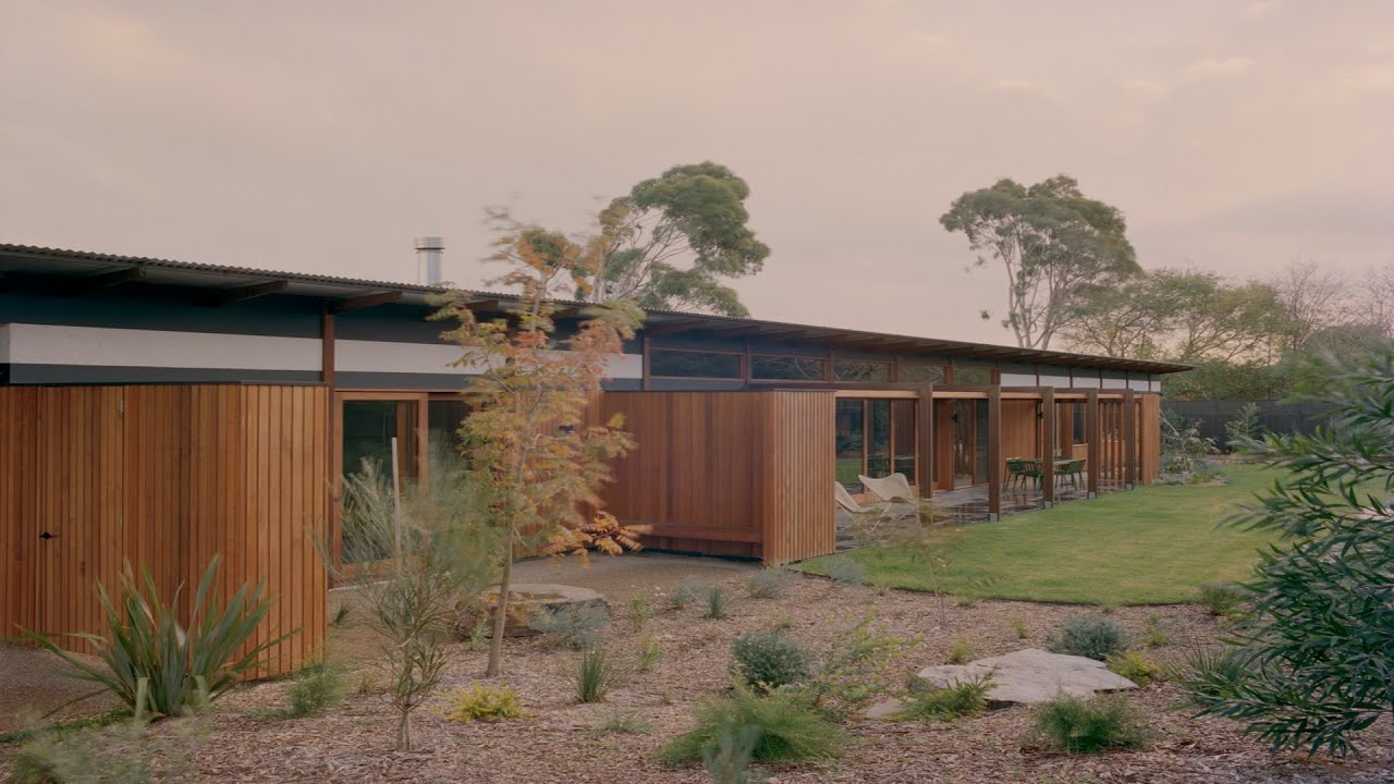 Stumpy Gully House By markowitzdesign + Stavrias Architecture In ...