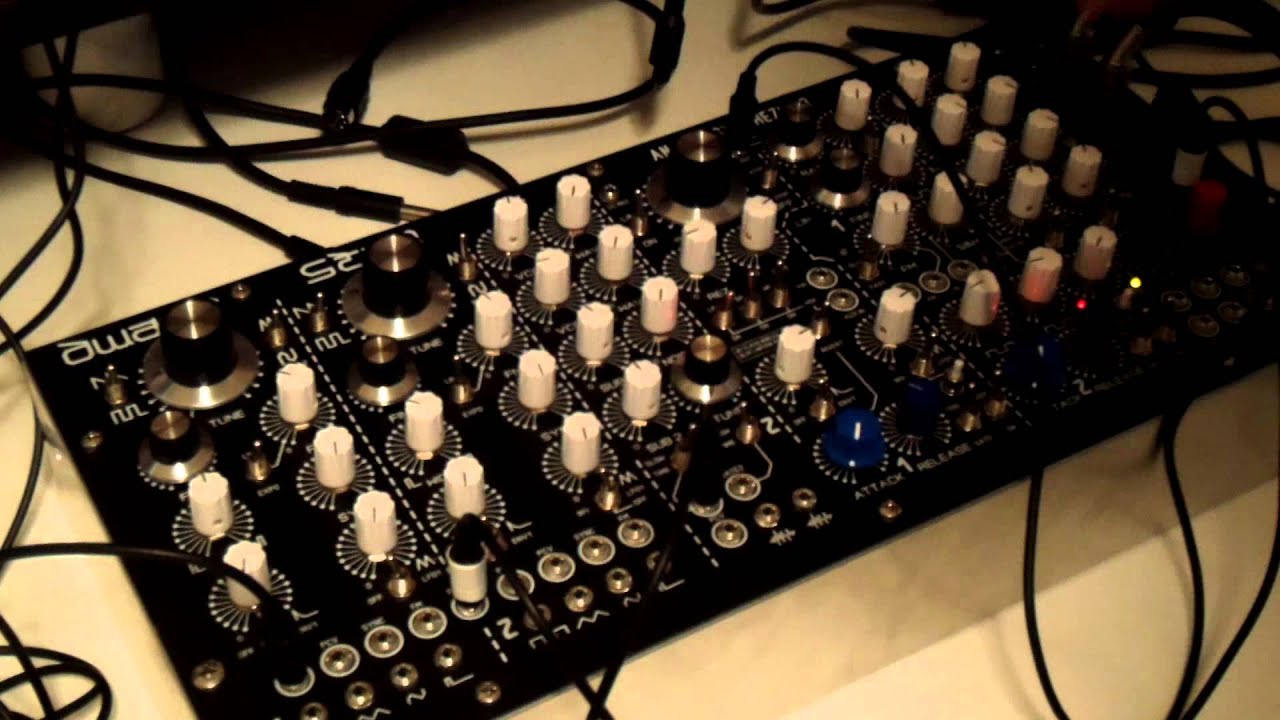 Dwarf Star Synthesizer - YouTube