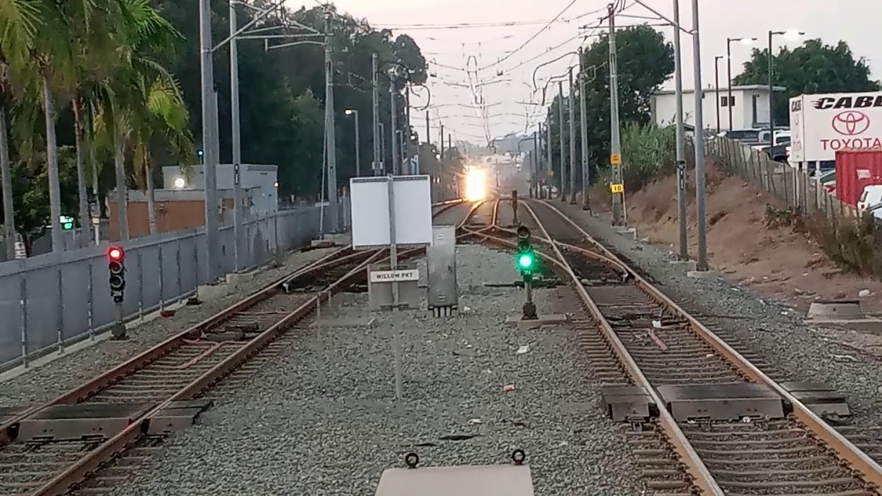 Metro A Line Departs Wardlow and Arrives at Willow - YouTube