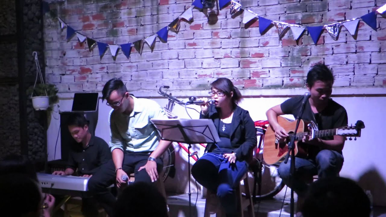 Question Mark Band - Safe and Sound (Live at Cafe Xưởng) - YouTube Music