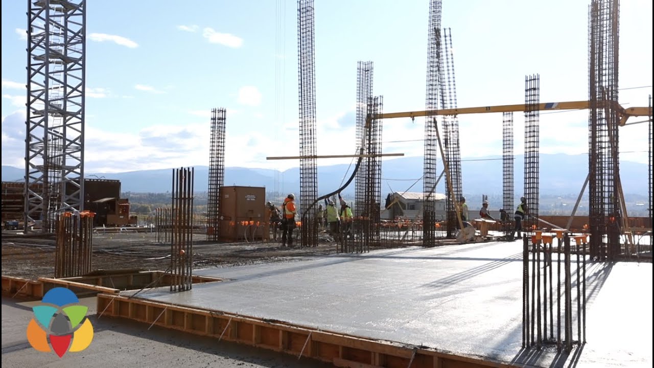 Massive concrete pour as LandMark 7 continues to grow - YouTube