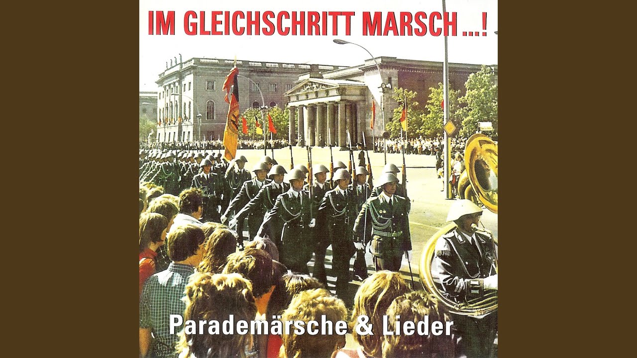 Präsentiermarsch der deutschen Volkspolizei - YouTube