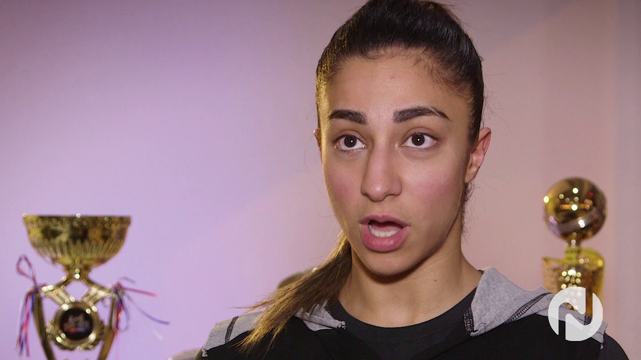 Farinaz Lari on Novus TV - YouTube