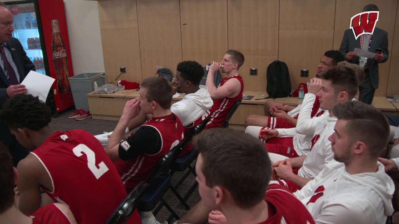 Winning Locker Room - YouTube