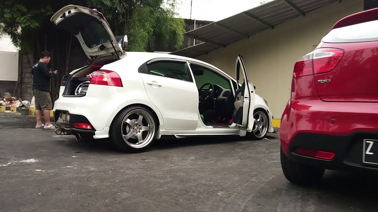 #1DITRENDING KIA RIO MODIFIKASI INI HASILNYA !?! 😲 - YouTube