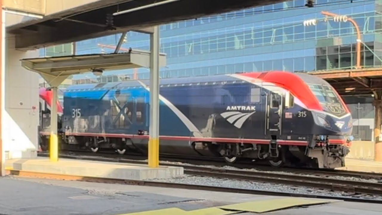 Amtrak ALC-42s 315 & 343 being added to Silver Star train 91 - YouTube