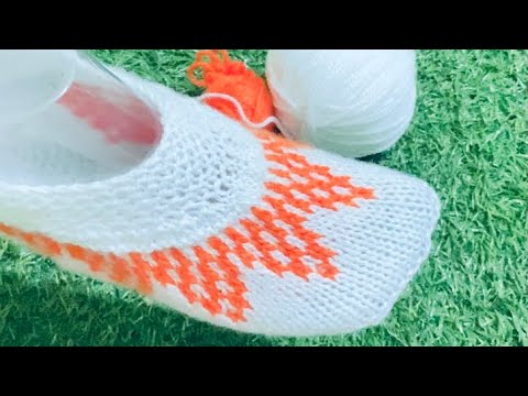 NEW KNITTING PATTERN FOR LADIES SOCKS JUTTI JURAB # 427 TWO COLOUR ...